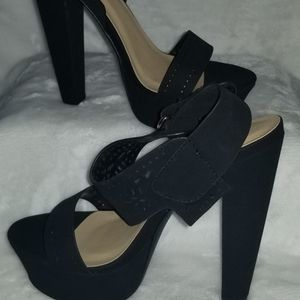 Speed Limit 98 | Shoes | Speed Limit 98 Heels 75 | Poshmark